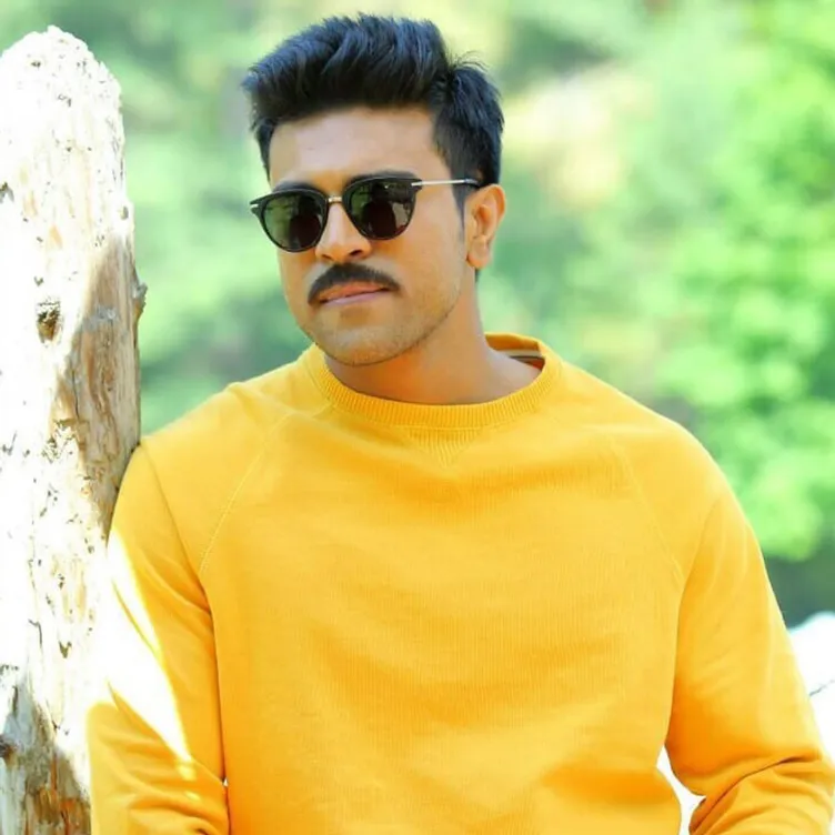 Ram Charan's fans go extra miles to get a glimpse of him
