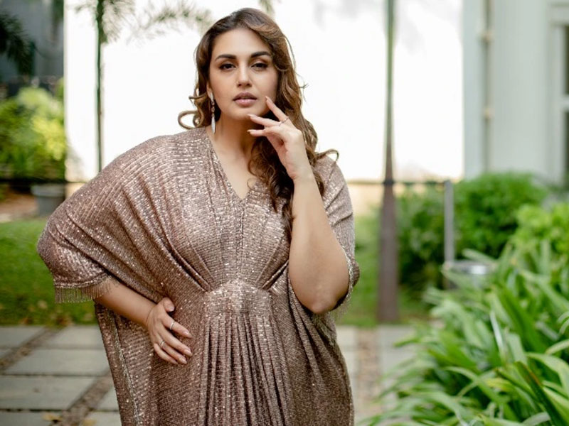 Huma Qureshi vows to break stereotypes in films love 1