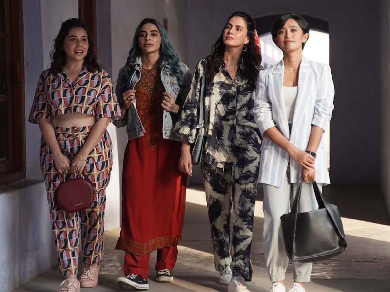 Kirti Kulhari Says She Isnt Too Close To Love 12