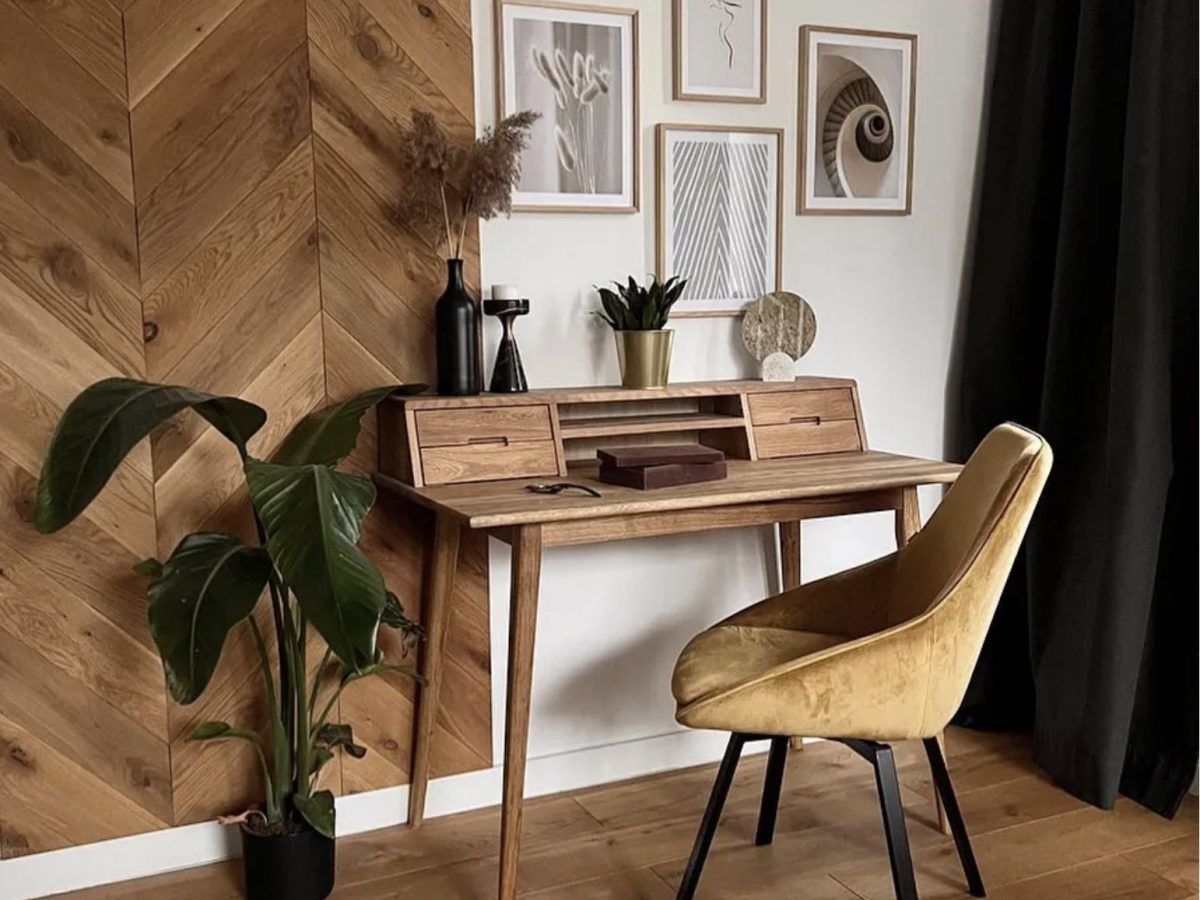 Here's how you can decorate your work desk for a fresh look - Masala.com