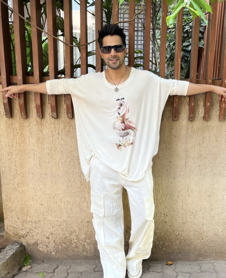 Stylist Akshay Tyagi talks about his favourite looks on Varun Dhawan and Siddharth Malhotra ...