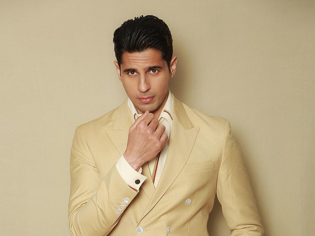 Sidharth Malhotra wrap up Indian Police Force ahead of D-day