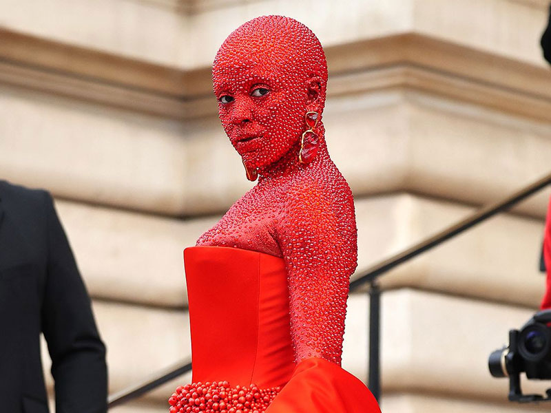 Doja Cat's wild look at Paris Fashion turns heads hate 1