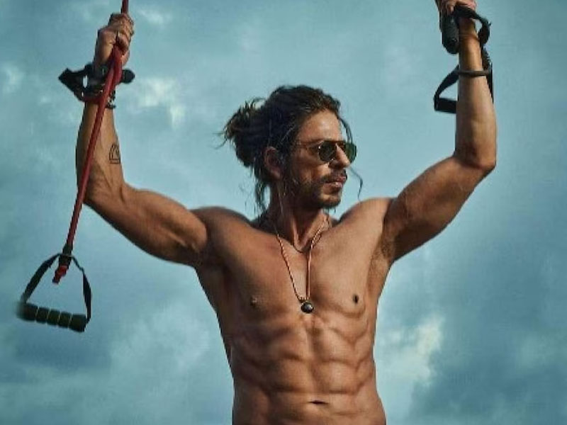 Shah Rukh's kids love his 8-pack body