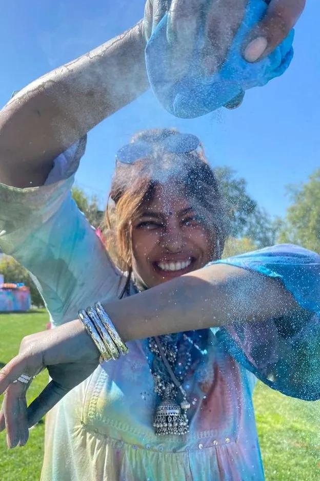 Holi 2023 How To Take Care Of Your Skin And Hair This Holi Masala