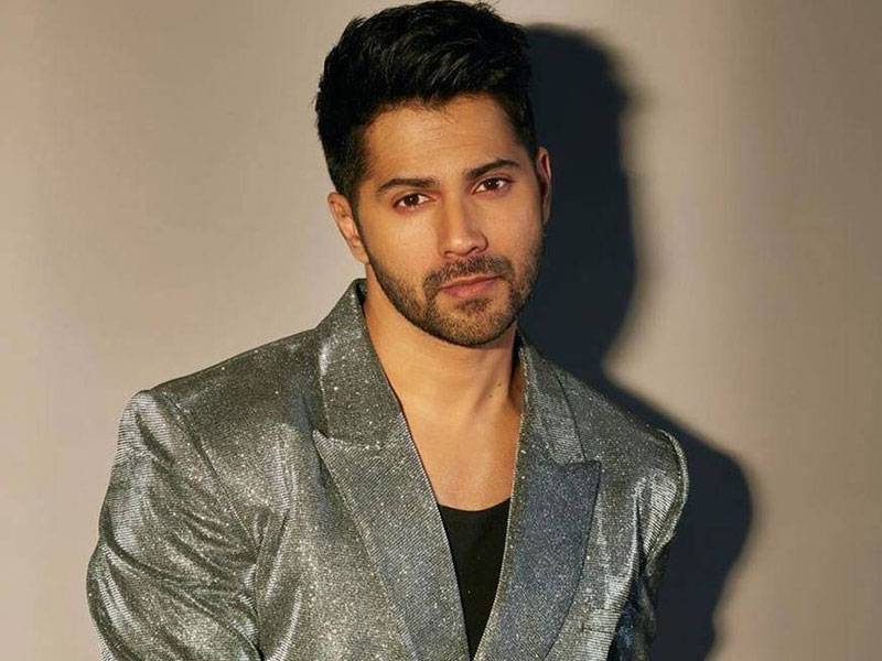 Varun Dhawan is all set to star with this starlet love 1