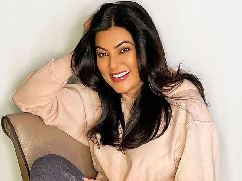 Sushmita Sen this Pakistani song is her all time best 1
