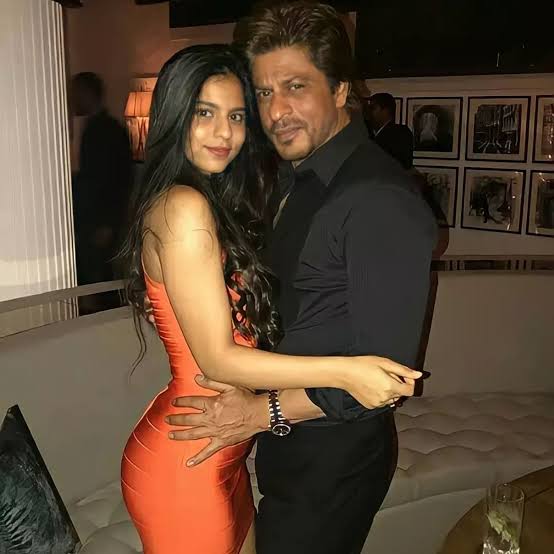 Shah Rukh Khan reveals how Suhana Khan makes fun of him Shah Rukh Khan reveals how Suhana Khan makes fun of him