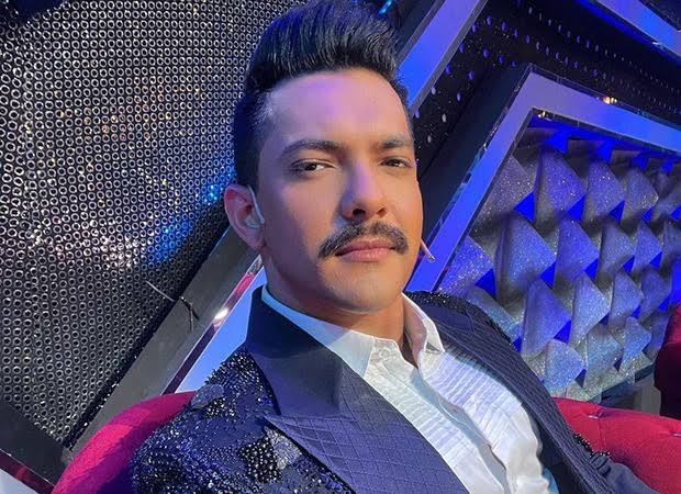Aditya Narayan announces hiatus from social media