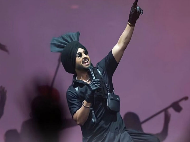 Coachella: Diljit Dosanjh makes history love 1 Coachella: Diljit Dosanjh makes history love 1