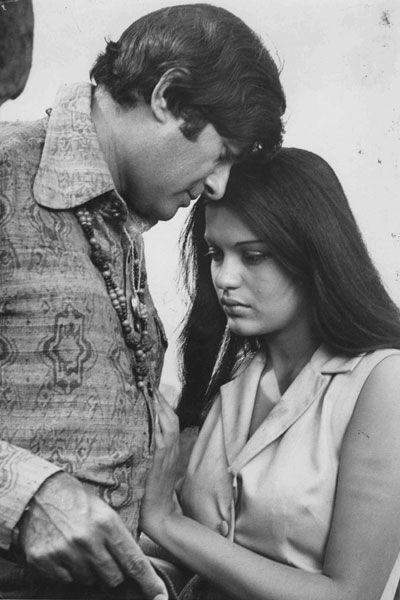 Blast From The Past: Zeenat Aman unlucky in love? - Masala.com