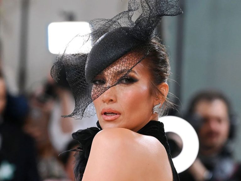 Met Gala 2023: 4 best looks with head accessories!