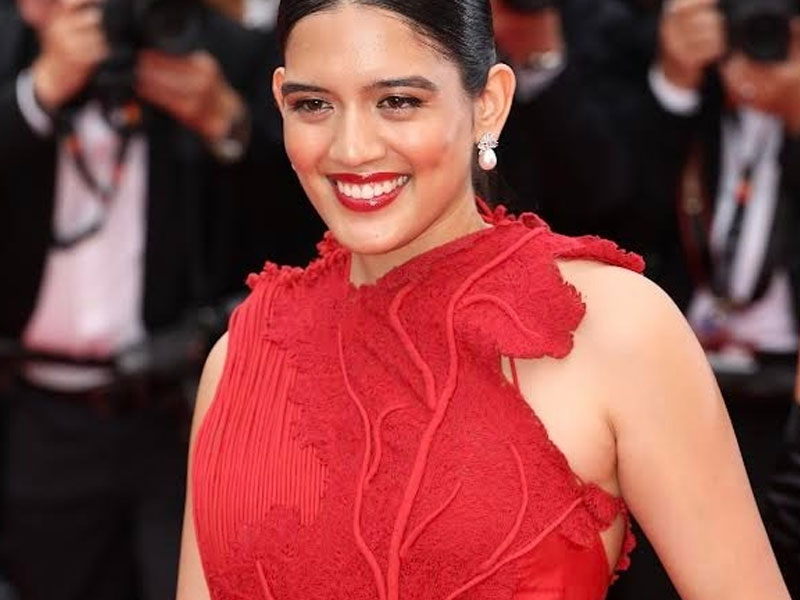 Cannes: Shivani Bafna stuns in red gown 1 famous