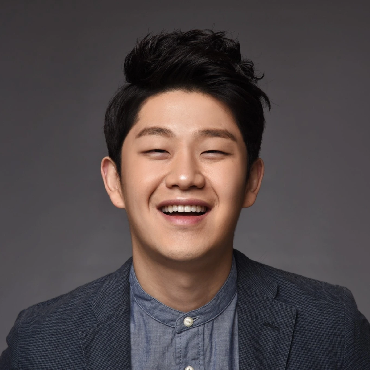 K-Pop singer found dead at home at 33 - Masala.com