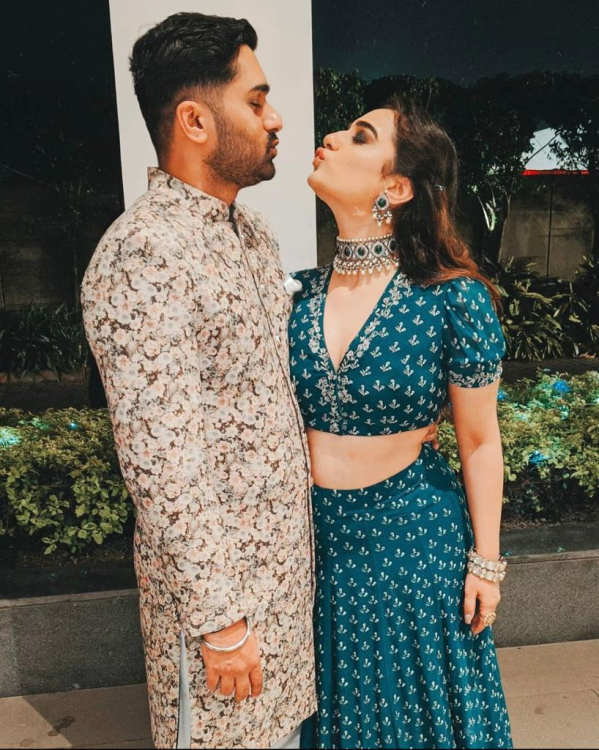 Zorawar Ahluwalia comes to Kusha Kapila's defence amid divorce announcement - Masala.com