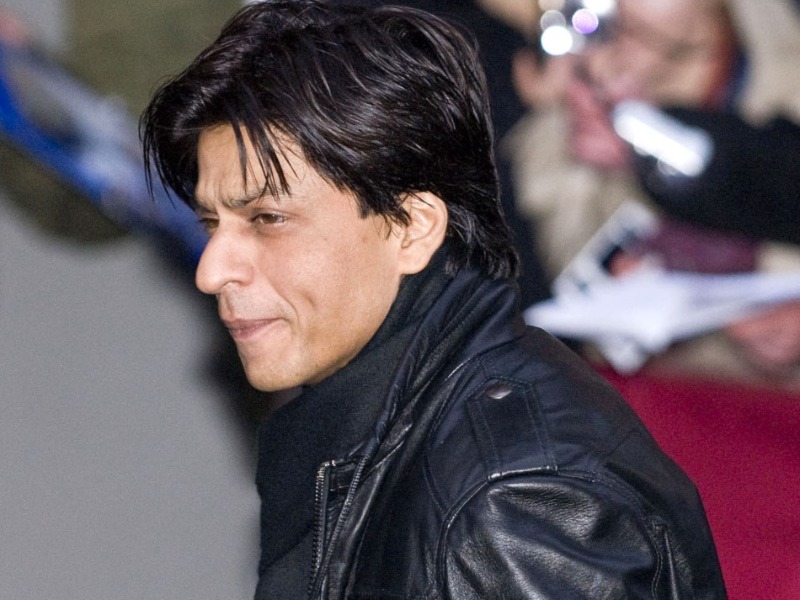 Shah Rukh Khan meets with on-set accident, undergoes surgery in the US - Masala.com