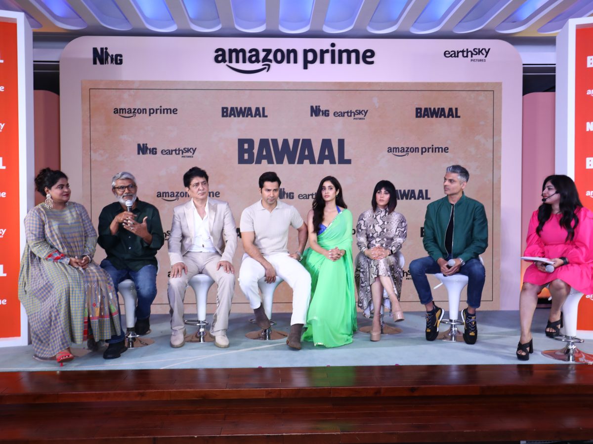 Bawaal's Dubai trailer launch: Varun Dhawan reveals a secret - Masala.com