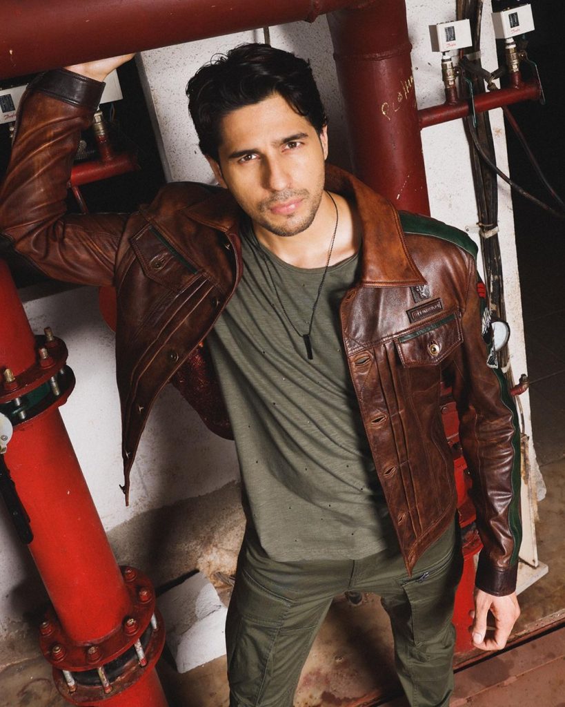 Sidharth Malhotra's latest IG pictures are too hot to handle for Kiara ...