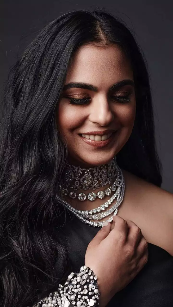 Isha Ambani's stunning jewellery collection: 5 times diamonds were truly her best friend ...