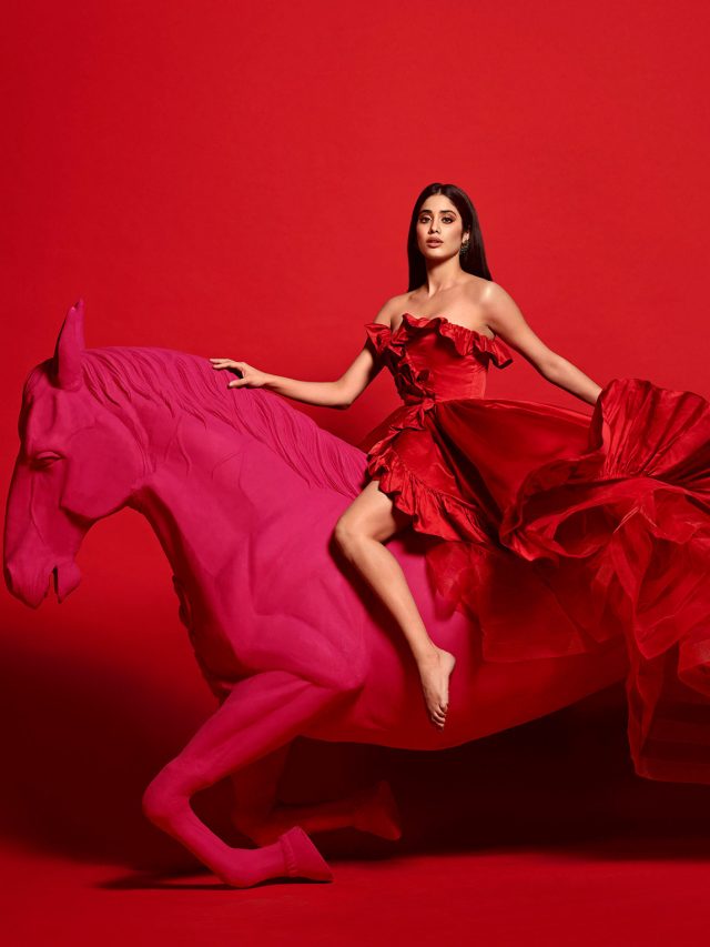 10 times Janhvi Kapoor aced the fashion game - Masala.com 10 times Janhvi Kapoor aced the fashion game - Masala.com