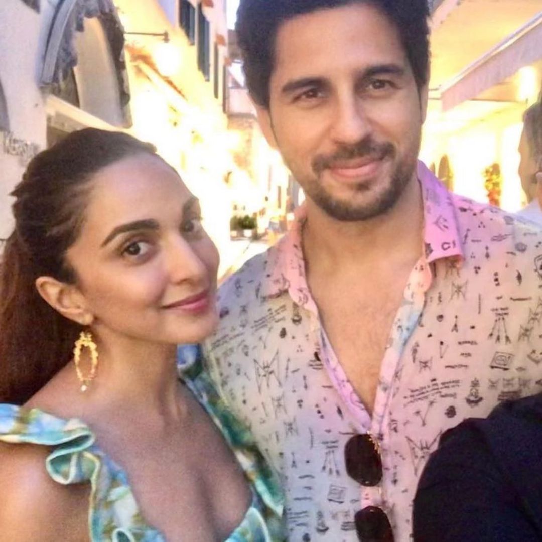 Kiara Advani and Sidharth Malhotra's NEW snap from Kiara's birthday ...