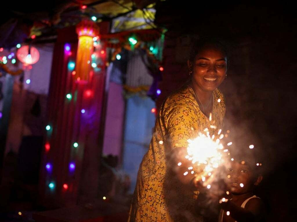 Diwali 2023 Find Out The Dates And Timings For This Years Festival Of