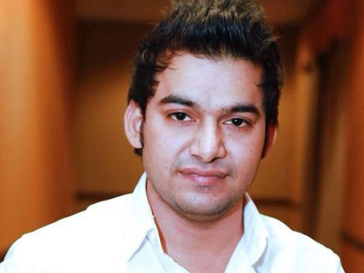 Pakistani singer Asad Abbas tragically passes away - Masala.com