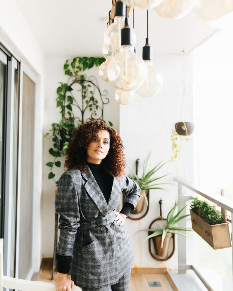 Take a sneak peek inside Taapsee Pannu's gorgeous home - In Pictures ...