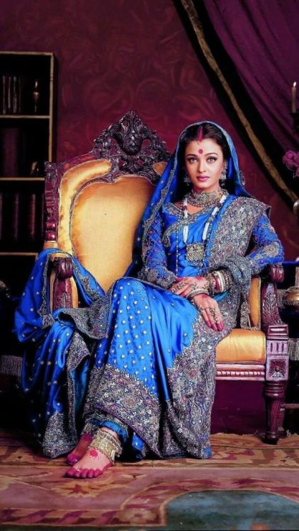 5 of Aishwarya Rai's iconic looks in Devdas - Masala.com