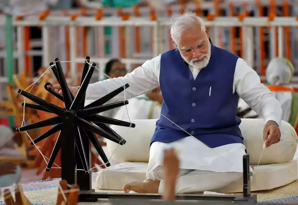 Narendra Modi: An undercover style icon, here are 5 best looks pulled ...