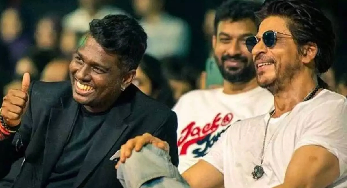 WATCH: Shah Rukh Khan goes viral YET AGAIN for speaking Tamil with Jawan director Atlee - Masala.com