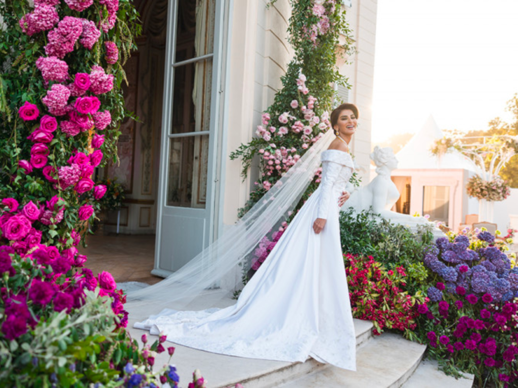 Of opulence and elegance: Dubai Socialite Rosemin Madhavji's Paris ...