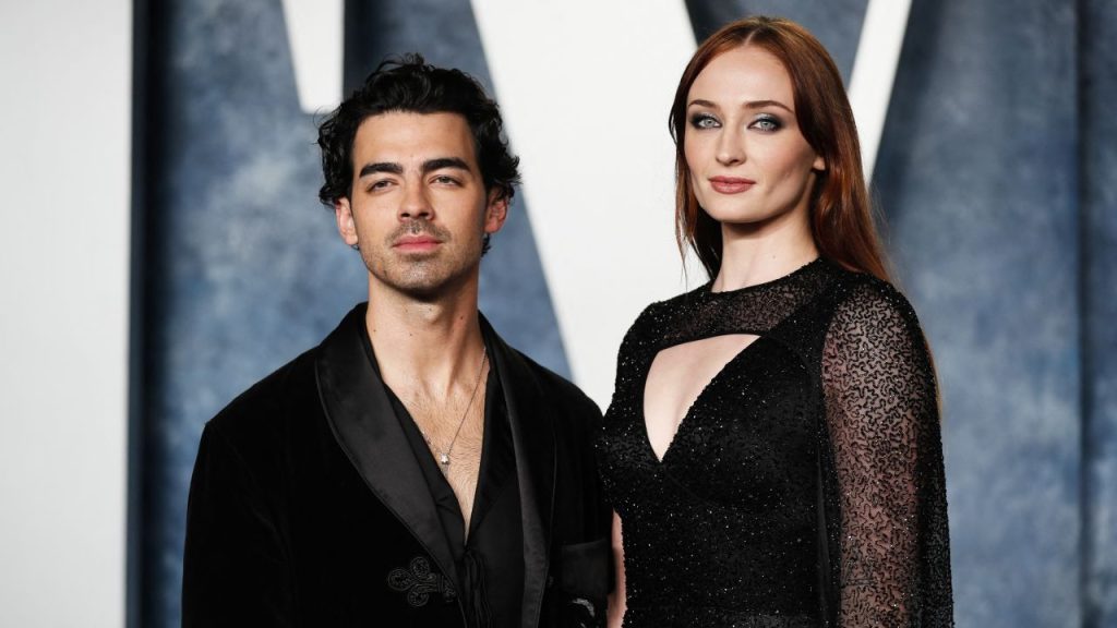 After a 'messy' divorce, exes Sophie Turner and Joe Jonas will now co-parent their daughters ...