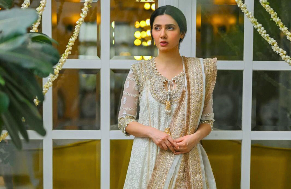 Mahira Khan keeps it simple in pre-wedding festivities: Decoding her ...