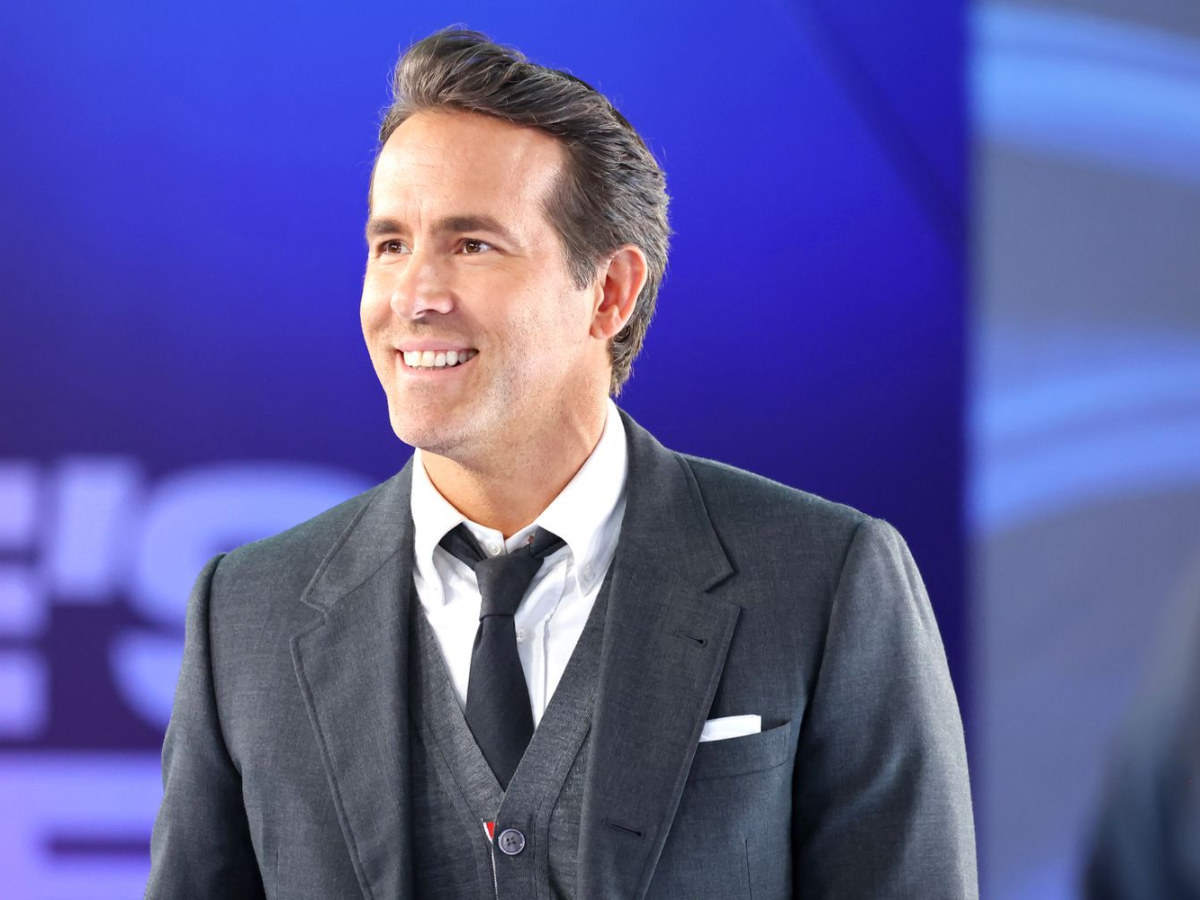 Glow-up or good docs? Has Deadpool star Ryan Reynolds gotten plastic ...