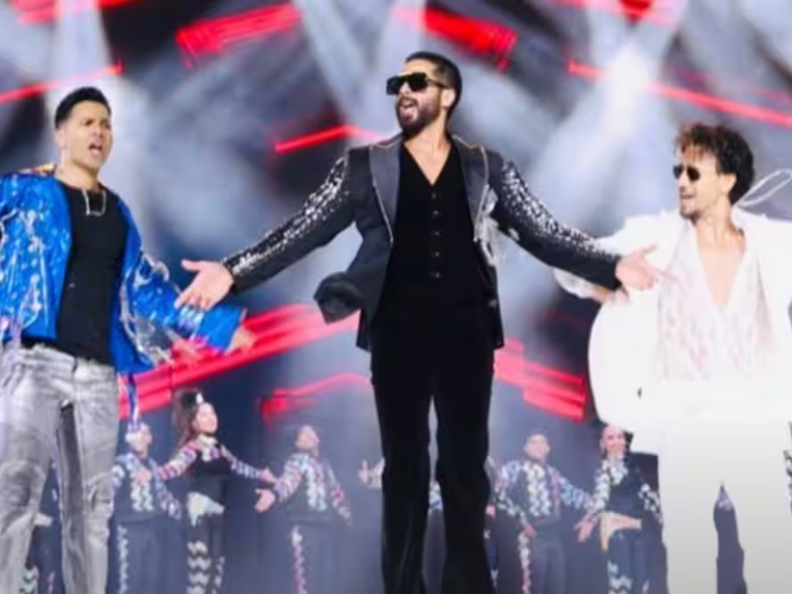 WATCH: Shahid Kapoor, Varun Dhawan, and Tiger Shroff's AMAZING ...