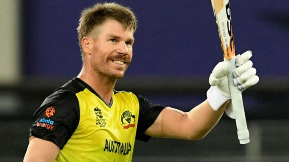 WATCH: CWC 2023 crowd goes wild as Aussie cricketer David Warner NAILS ...