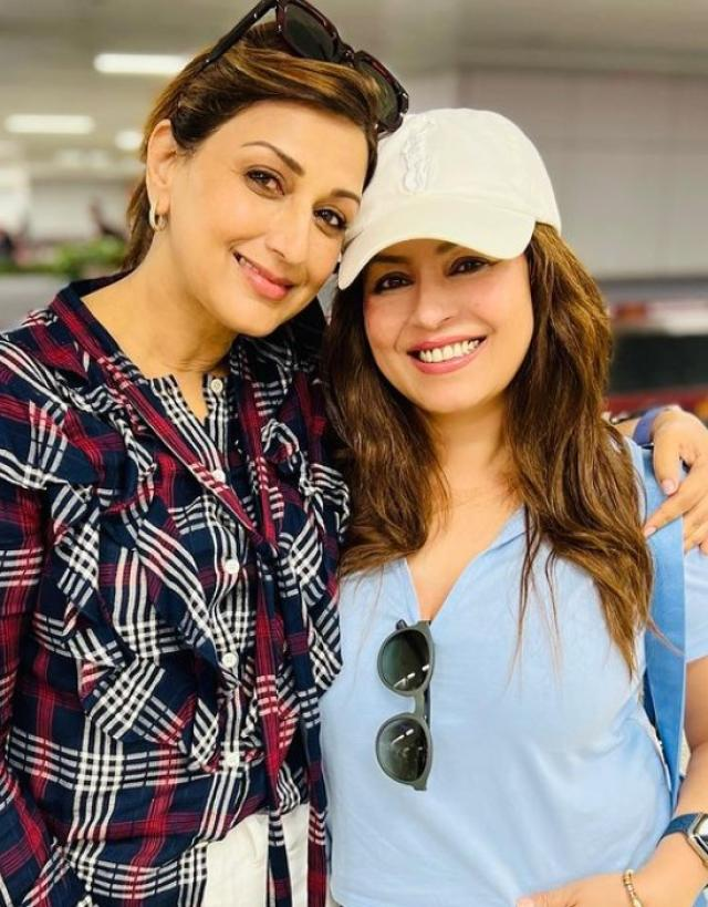 WATCH: Mahima Chaudhry breaks down in tears while talking about her rough battle with breast ...