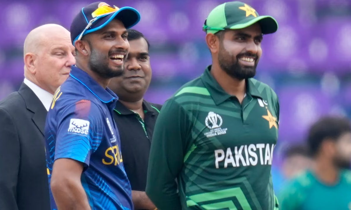 'Pakistan jeetega': Indian crowd CHANTS for Pakistan in World Cup match ...