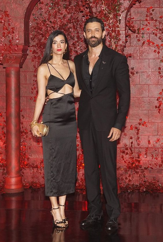 WATCH: Saba Azad's electrifying runway performance steals the spotlight ...