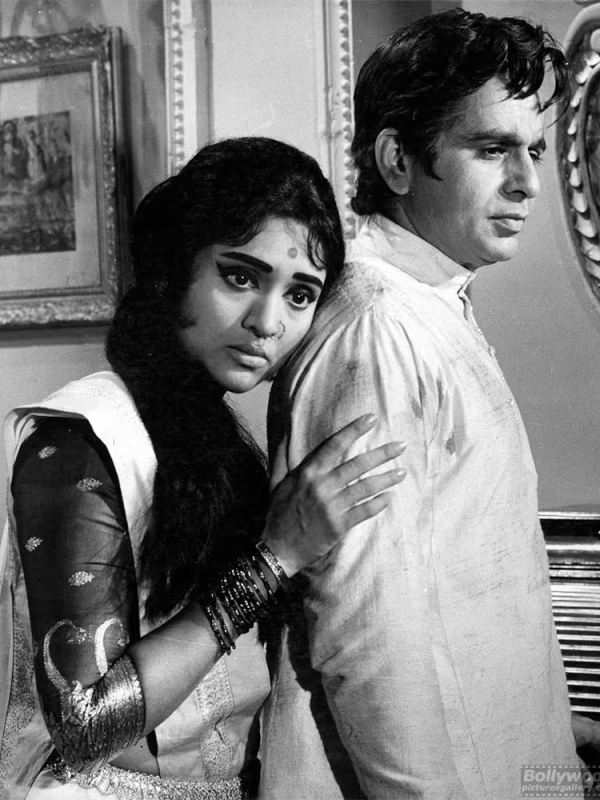 Romancing 101: 10 most popular Bollywood onscreen couples! - Masala.com Romancing 101: 10 most popular Bollywood onscreen couples! - Masala.com