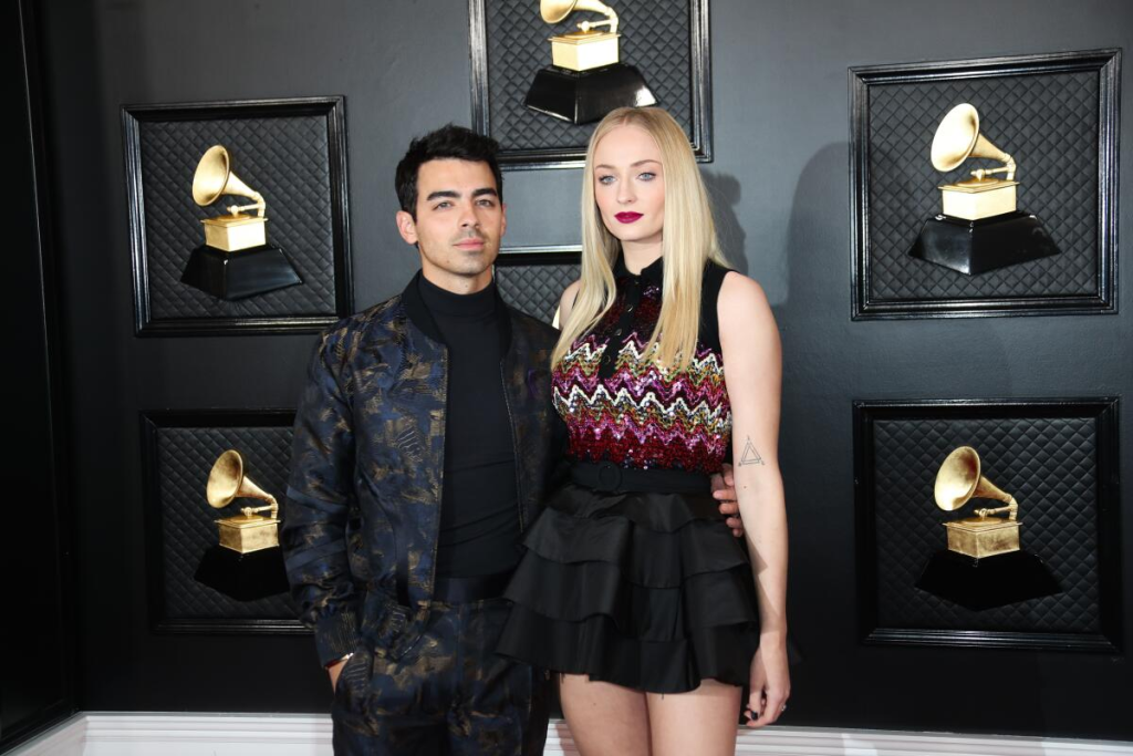 Did Joe Jonas DISMISS his divorce case with Sophie Turner? Here's the TRUTH - Masala.com