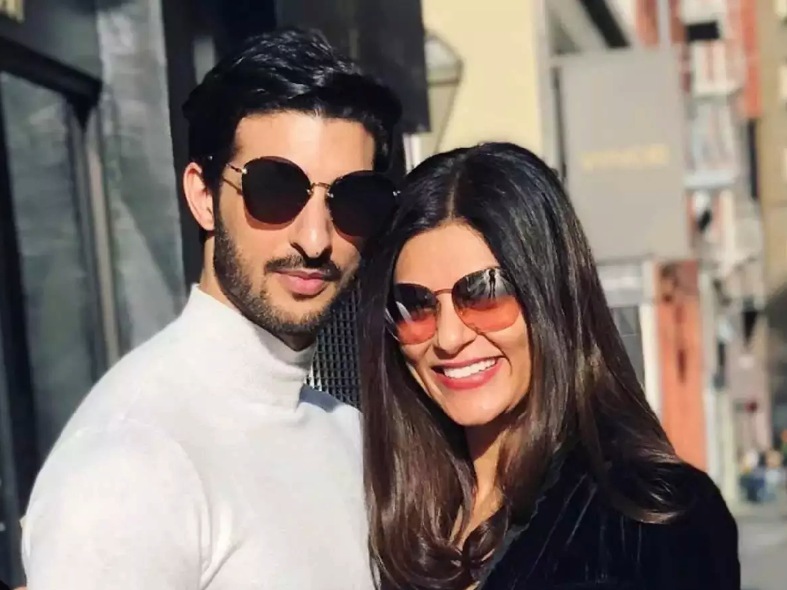 WATCH: THIS video of Sushmita Sen and Rohman Shawl is sparking patch-up ...