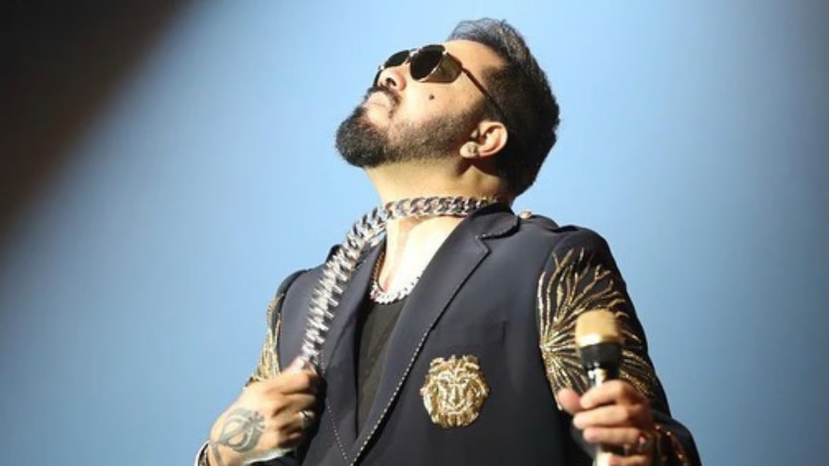 11 WEALTHIEST Indian singers: Can you guess who TOPS the list? - Masala.com