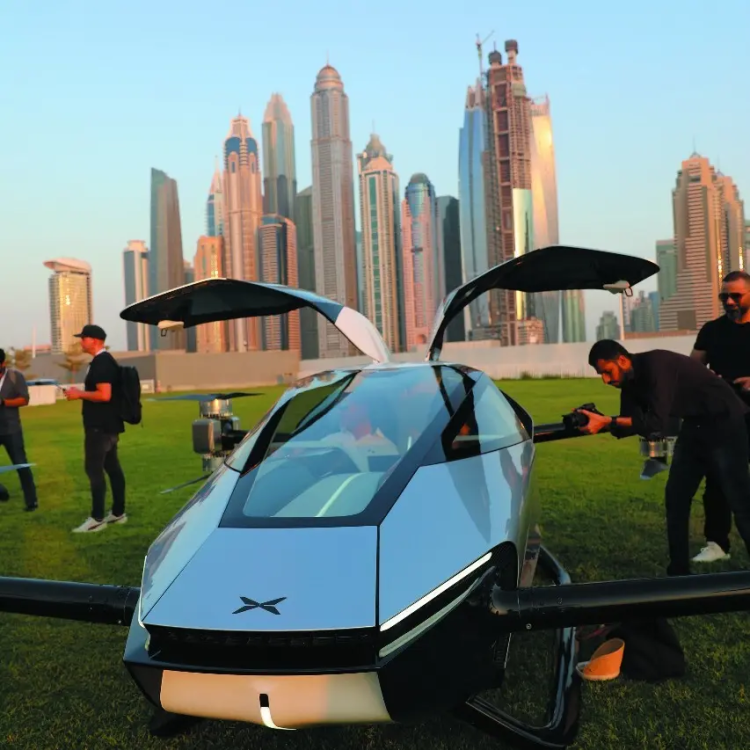 UAE's first flying car race 5m above ground level - Here's everything ...