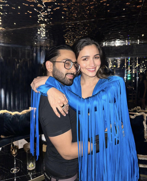 Who is Orry aka Orhan Awatramani? Here's his age, education, sexual ...