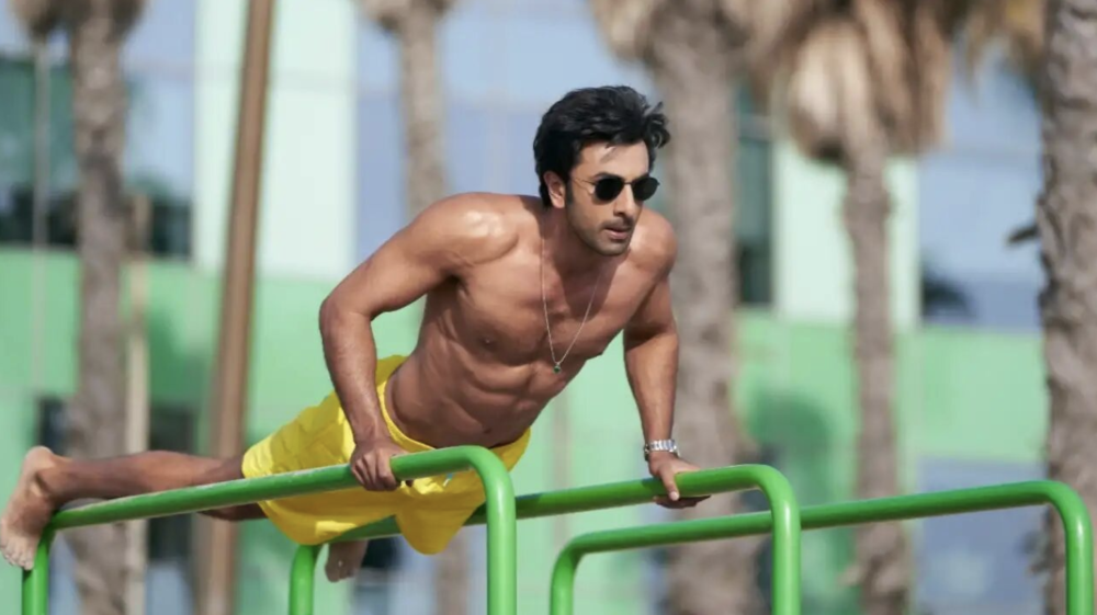Inside Ranbir Kapoor's Jaw-Dropping Transformation: From enviable beach ...