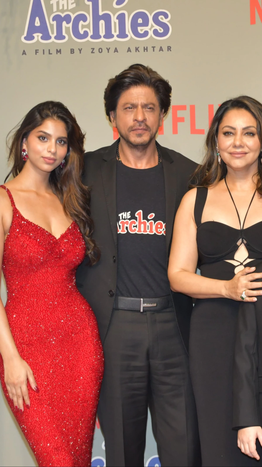 The Archies: Dad No. 1: Shah Rukh Khan supports daughter Suhana Khan with this SWEET gesture at ...