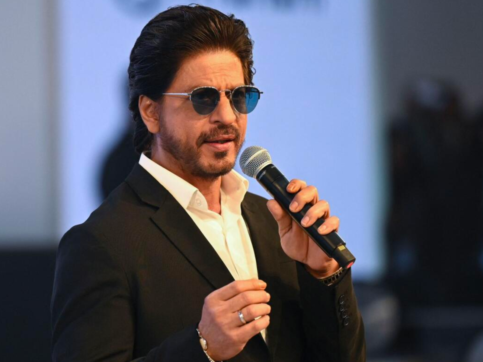 REVEALED: Shah Rukh Khan's STAGGERING net worth in 2024 will make your ...