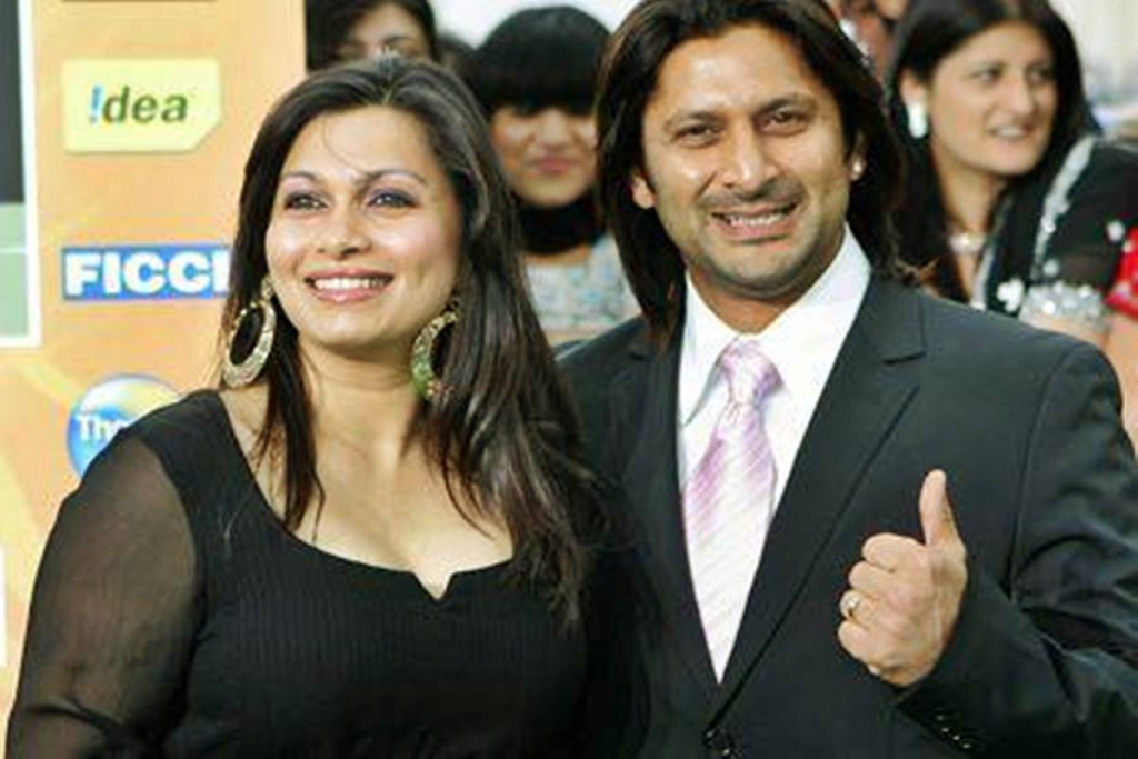 Here's why Arshad Warsi and wife Maria FINALLY registered their marriage after almost 25 years ...